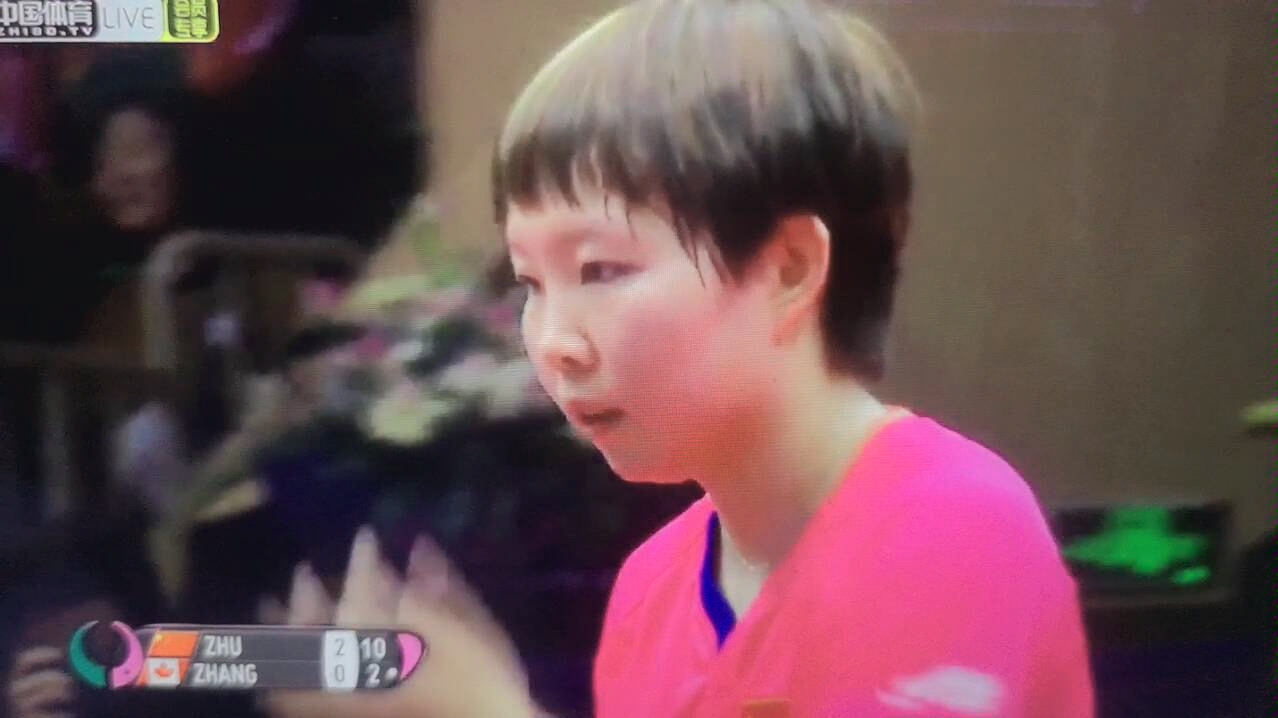 ...解说)2019成都乒乓球女子世界杯朱雨玲VS张墨(加拿大)比赛精彩回放