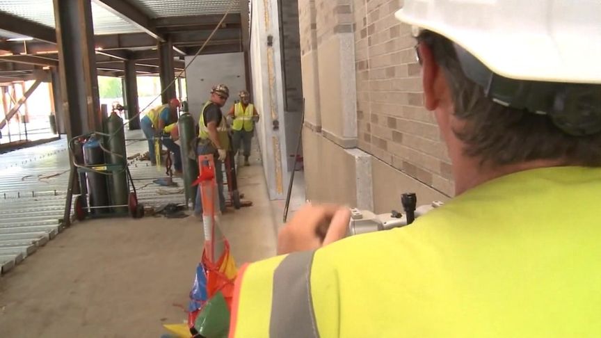 建筑行业未来大趋势,国内也在积极推进!模块化的钢结构建筑,商业办公楼