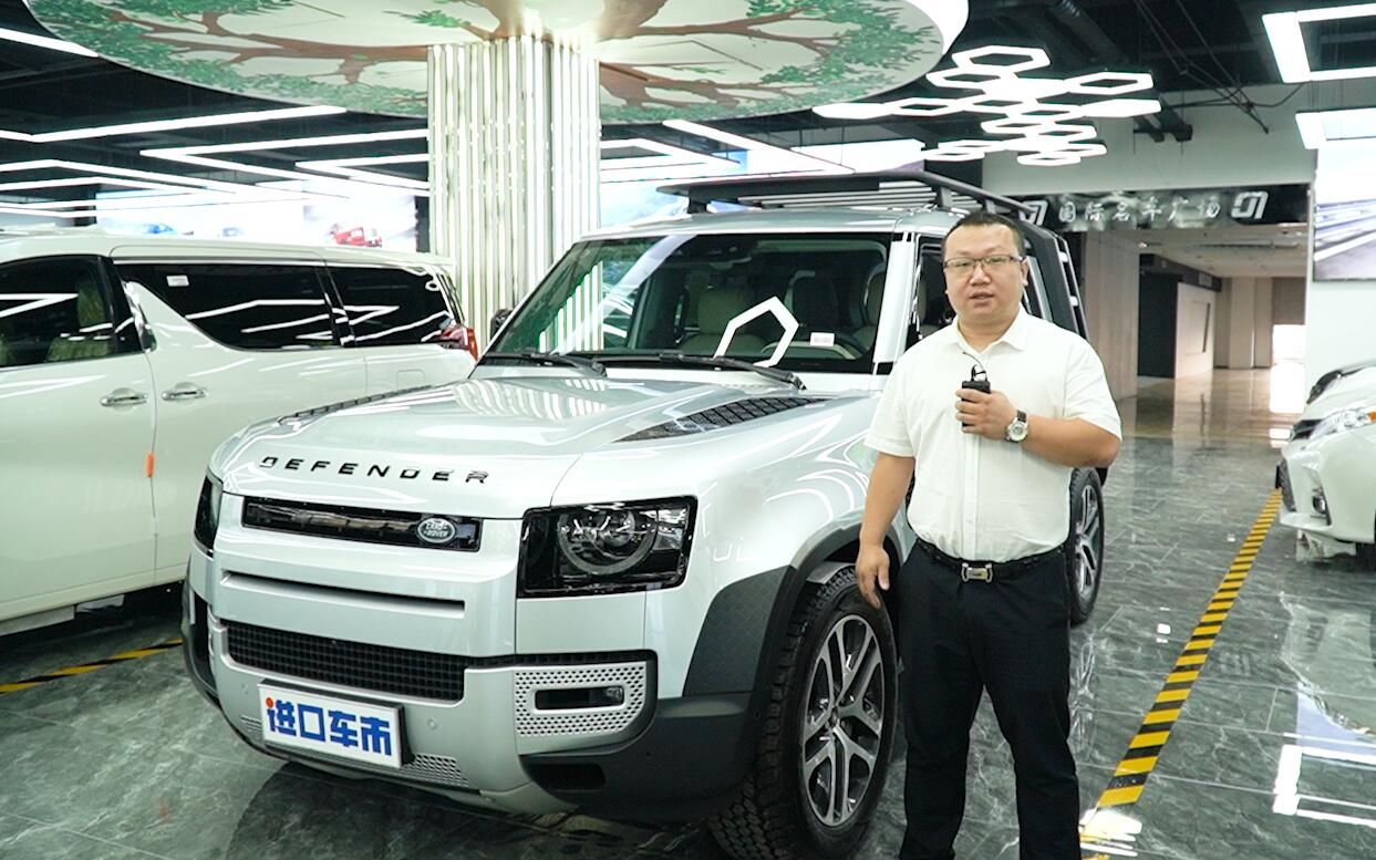 20款路虎卫士 搭载3.0T发动机 户外越野的心仪之选!