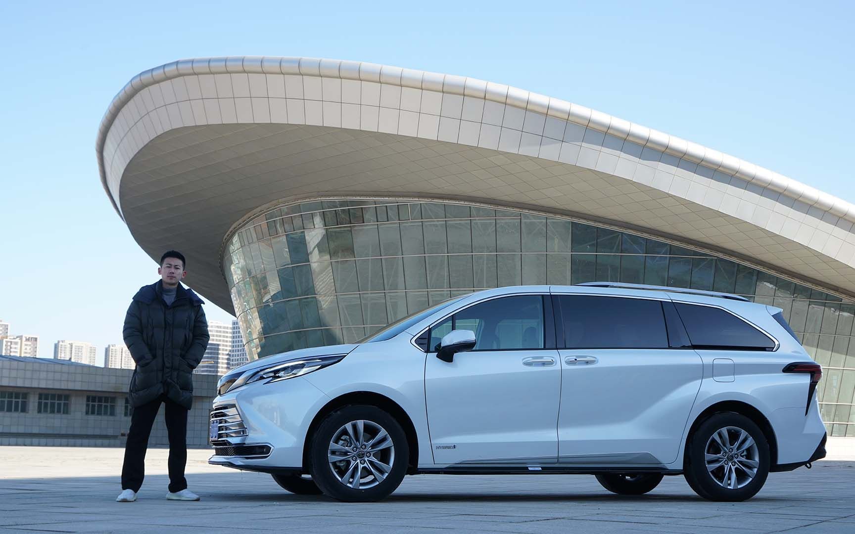 凭什么能成为最火MPV？试驾广汽丰田赛那