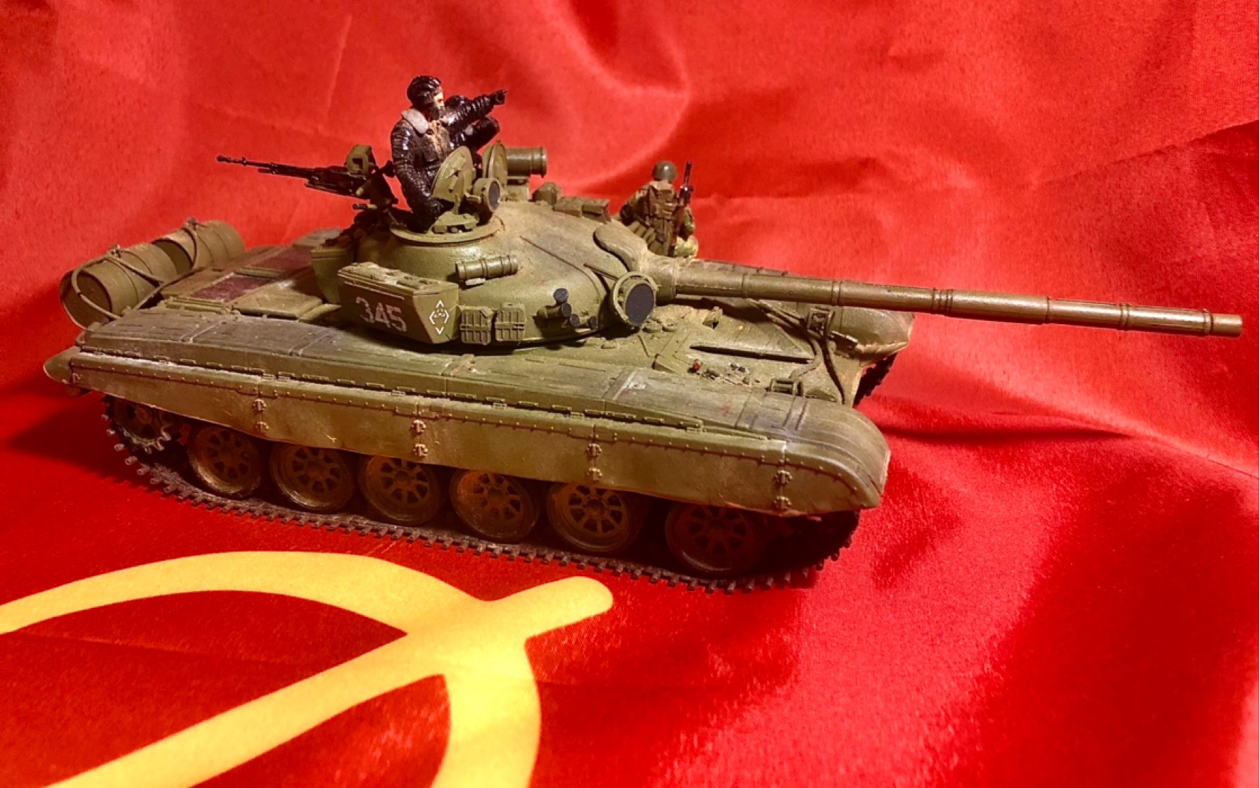 【模型】T-72A主战坦克(练手作)