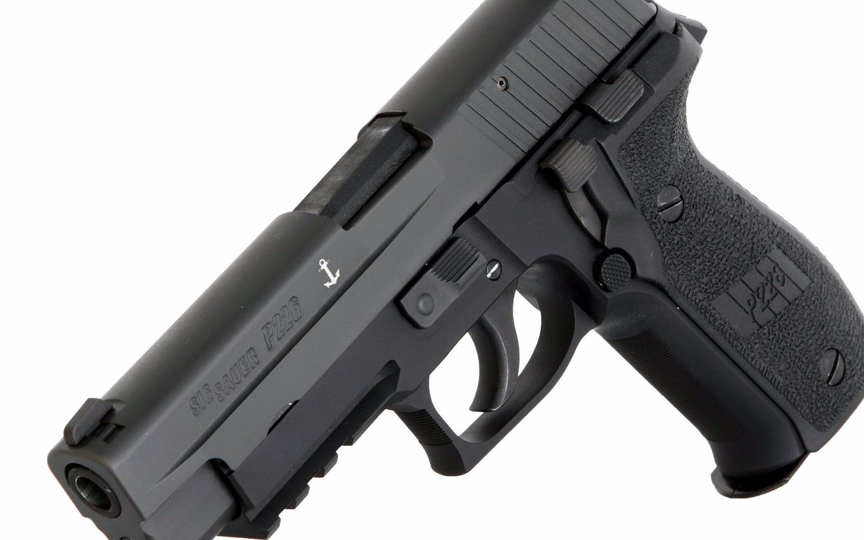 3Dmax,手枪的下部分,法线烘焙,ps,高模拓扑等知识