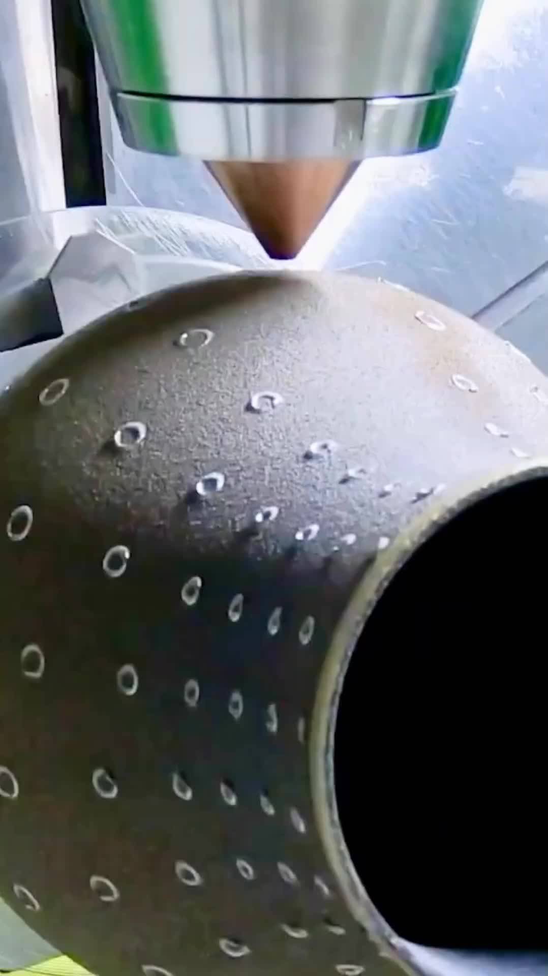 金属浮雕好看吗