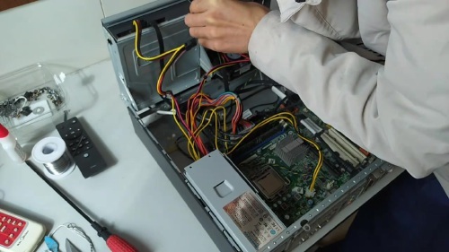 台式电脑无法启动的疑惑,配件换新是否能扭转局面?