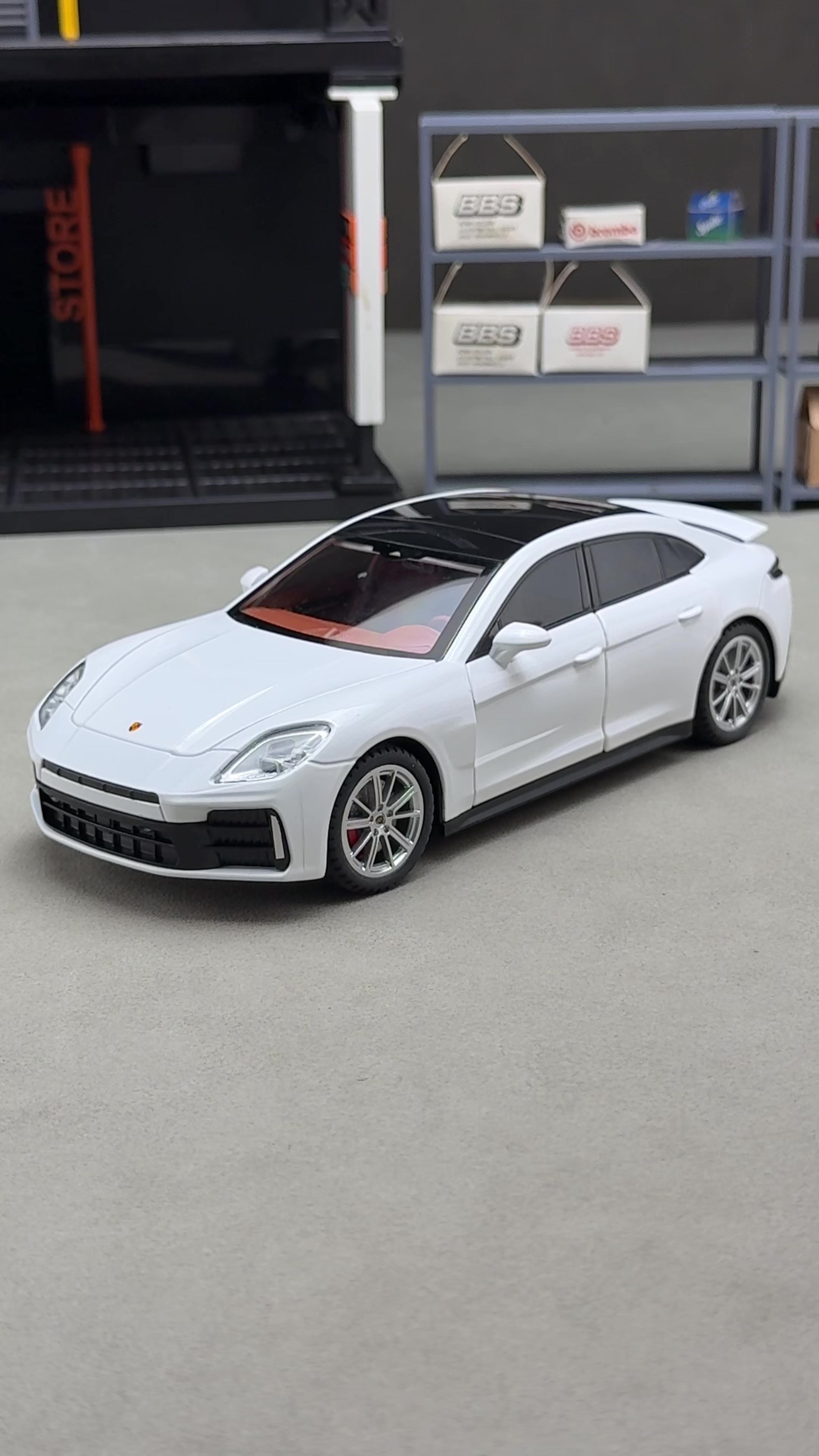 轿跑颜值天花板,保时捷帕拉梅拉合金模型。#汽车模型 #保时捷 #帕拉...