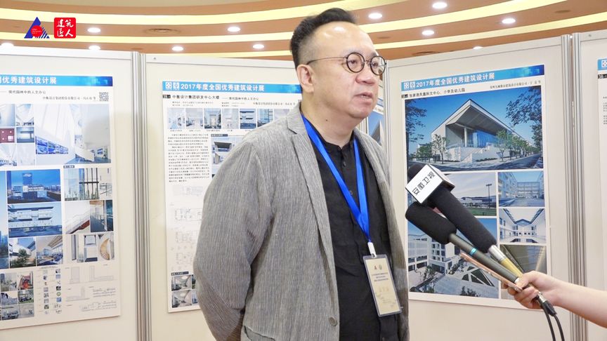 建筑融合于环境,表达中国文化,体现地域特征,城市形成自己风貌