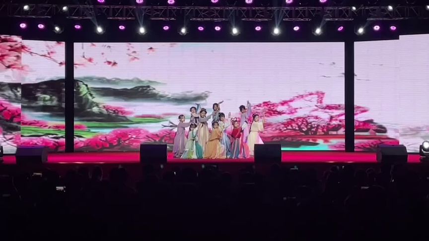 #文艺汇演 #晚会 #国风古韵 #校园文化艺术节 #汉服秀 #舞蹈