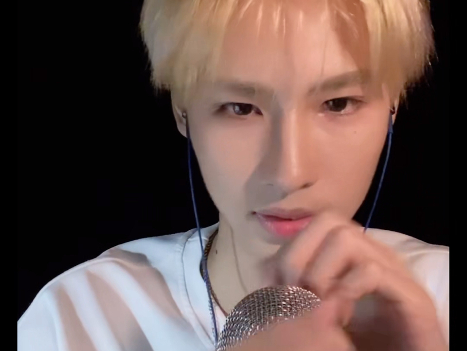 小飞机助眠-自用剪辑录屏 剧情模拟 灯光指引 刷麦