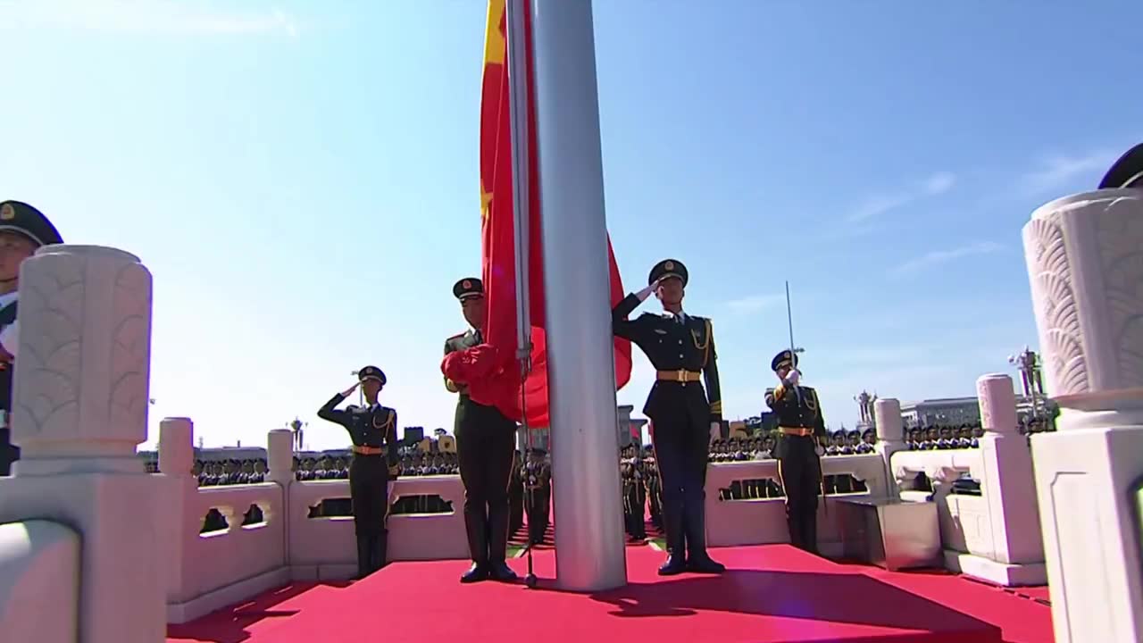 北京天安门广场升旗仪式