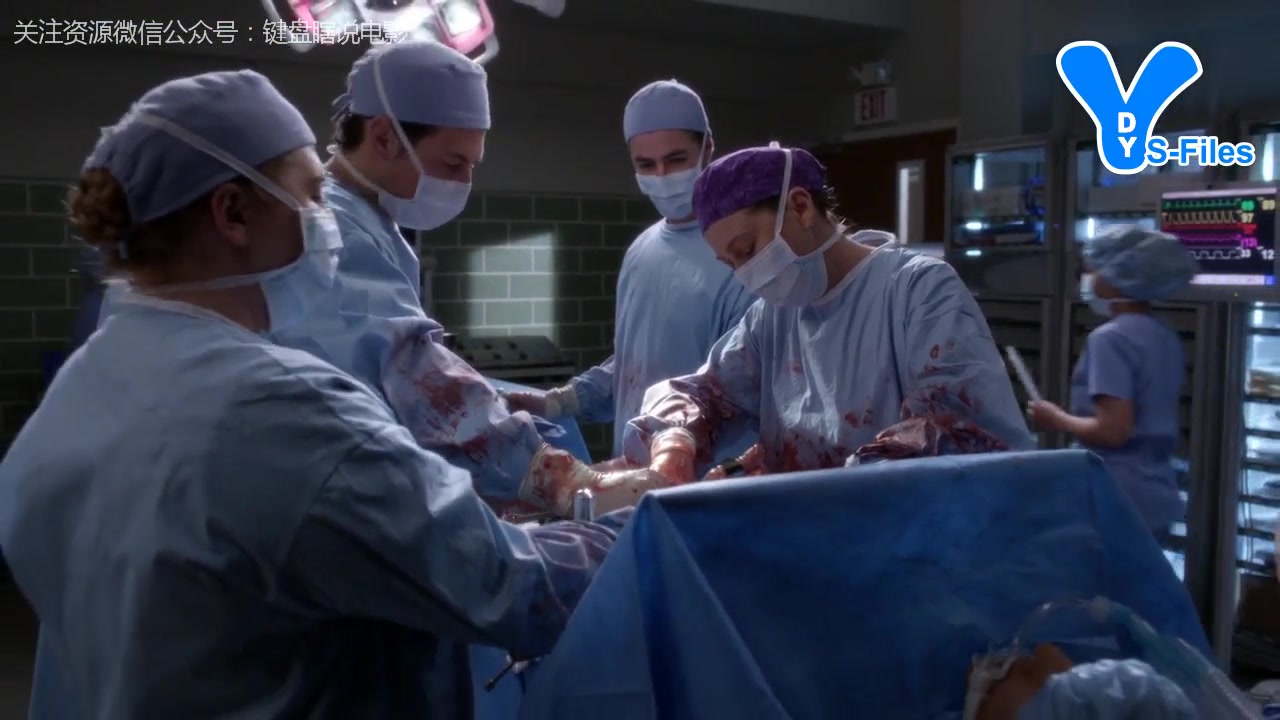 【实习医生格蕾】S15E14:Meredith,你也太能拼了吧,都快要打破医院的...