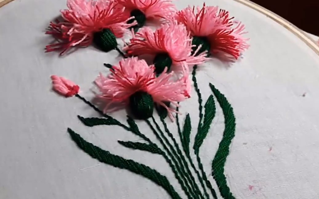 刺绣都认为很难,这里教你一个花绣的简单方法(视频教程)