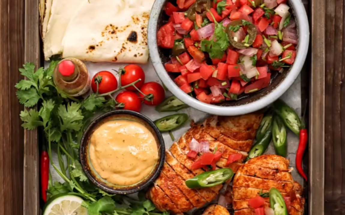 【视频教程】墨西哥拼盘牛油果酱低卡轻食培训宝宝们!今天给大家...