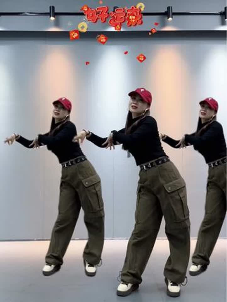 ...音乐一响过年氛围感拉满 #年会舞蹈#春节倒计时 #年会舞蹈就跳这个了