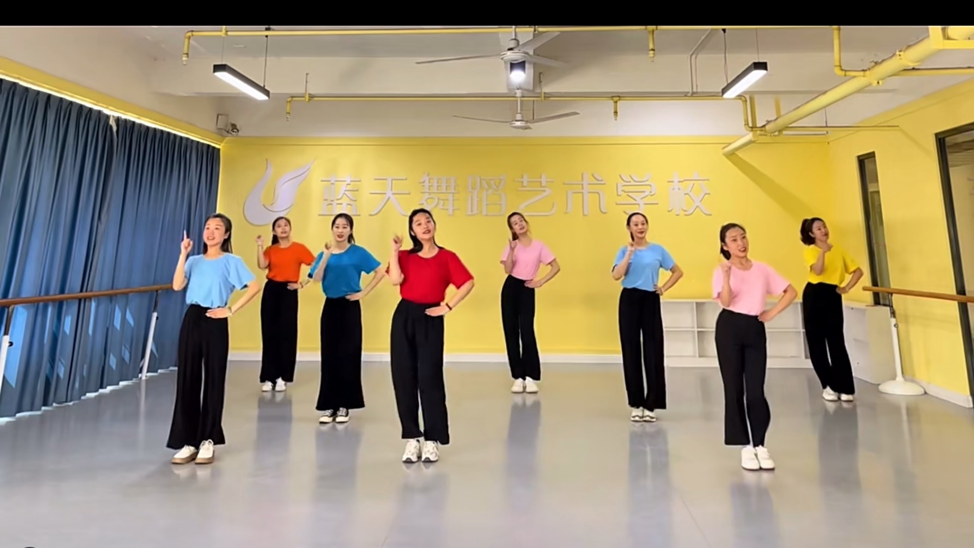 王心凌《爱你》少儿汇报演出舞蹈翻跳