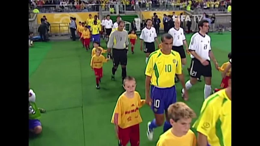 【精彩世界杯】2002年世界杯决赛巴西2比0击败德国夺冠