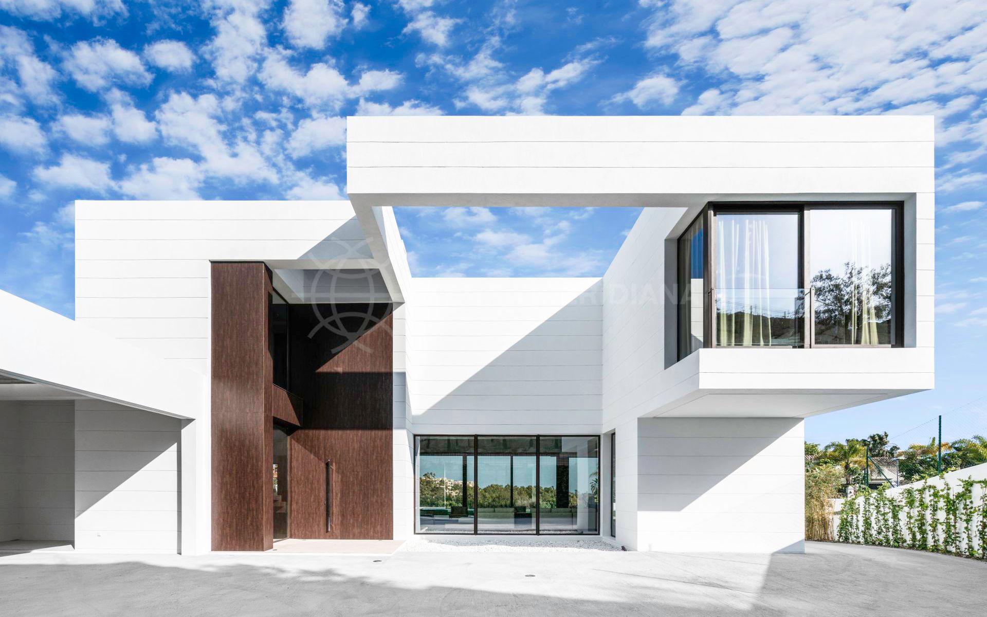 Luxury Home‪ | 西班牙精致现代住宅～Villa in Capanes Sur, ...