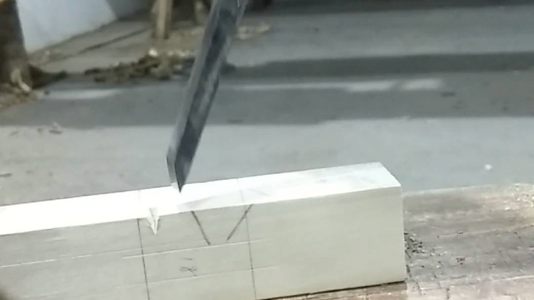 中式木作凿子的使用方法。