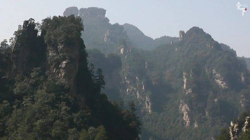 张家界:美景如画,带你领略美丽中国。