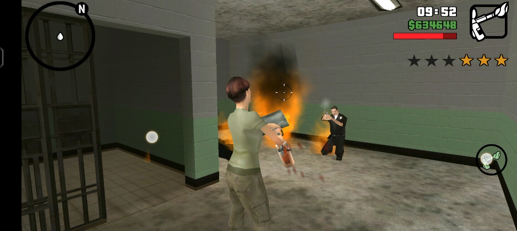 GTA圣安地列斯,海伦娜大闹警察局。