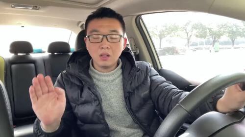 自动挡停车到底要不要先挂入N档?很多新手还搞不清,应该知道