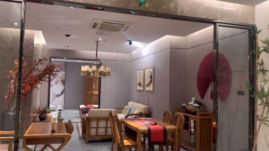 想在网上买家具,看见沈阳有林氏木业体验店、今天去看看质量如何