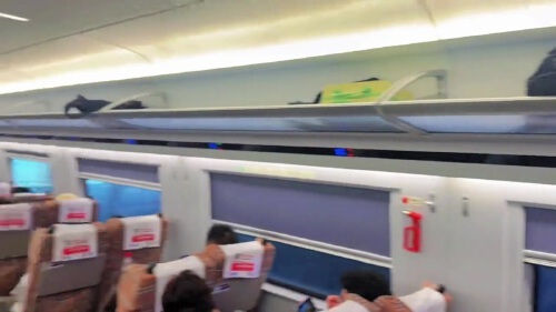 前往千岛湖的列车,已经到达杭州西站