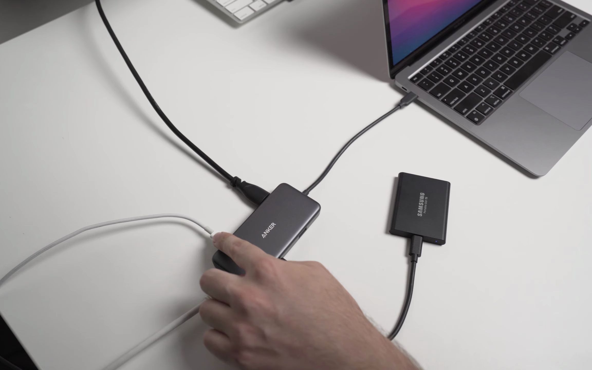 【外设测评】最合适Macbook的安克USB-C Hub扩展坞测评,SD读卡器/...