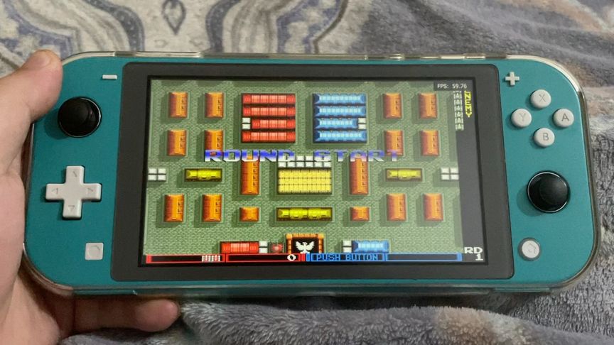 Switch lite大气层 全能也可以玩 坦克大战