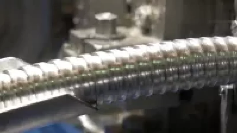 实拍金属软管加工过程,长见识了