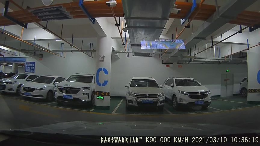 #行车记录仪 2011/3/11-日本名古屋机场地震。庆幸离开了