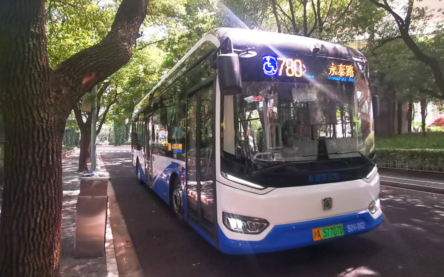 【上海公交】780路公交车全程前方展望POV原速(重庆北路延安东路-...