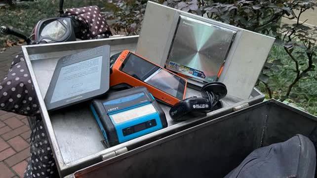 .发烧CD机,回家一试音质.