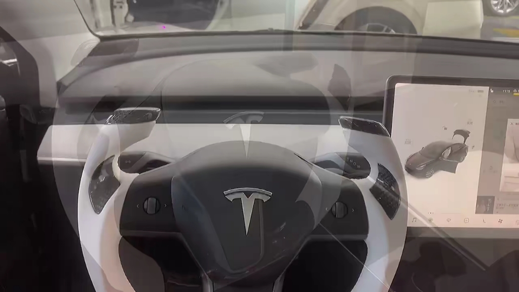 特斯拉model3,碳纤维飞机方向盘,起飞的节奏