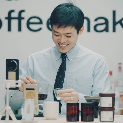大山陪你喝一杯 