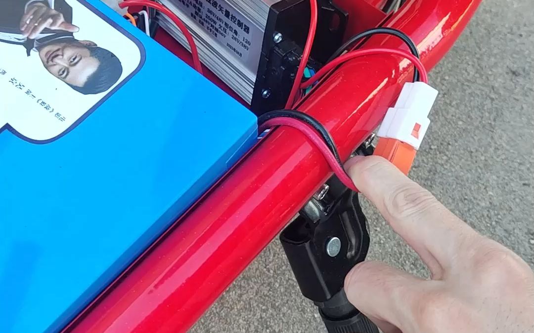 电动车滑板车安装视频