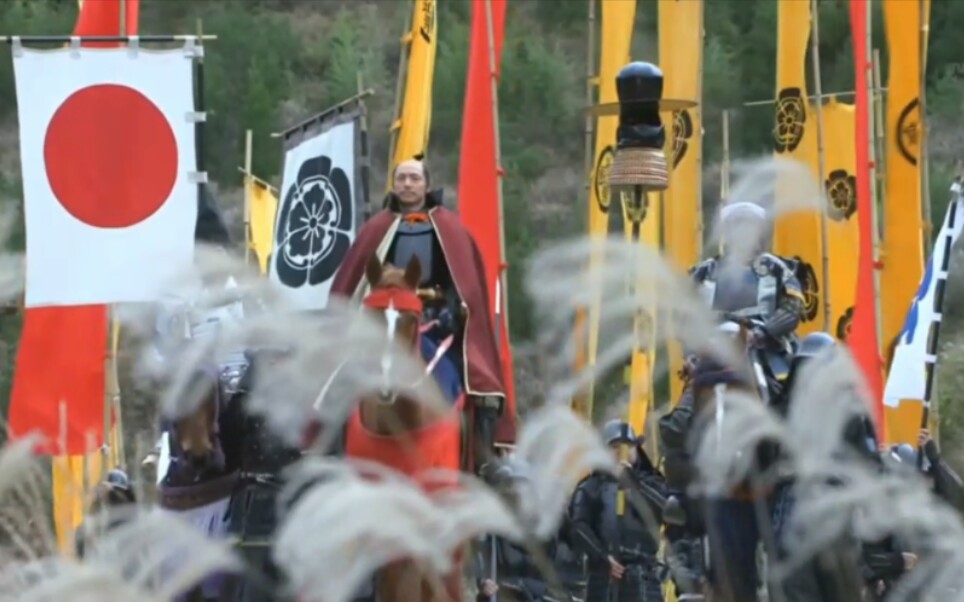 织田信长灭亡武田家,大骂武田信玄秃驴,武田家早已经是风烛残年,不及...