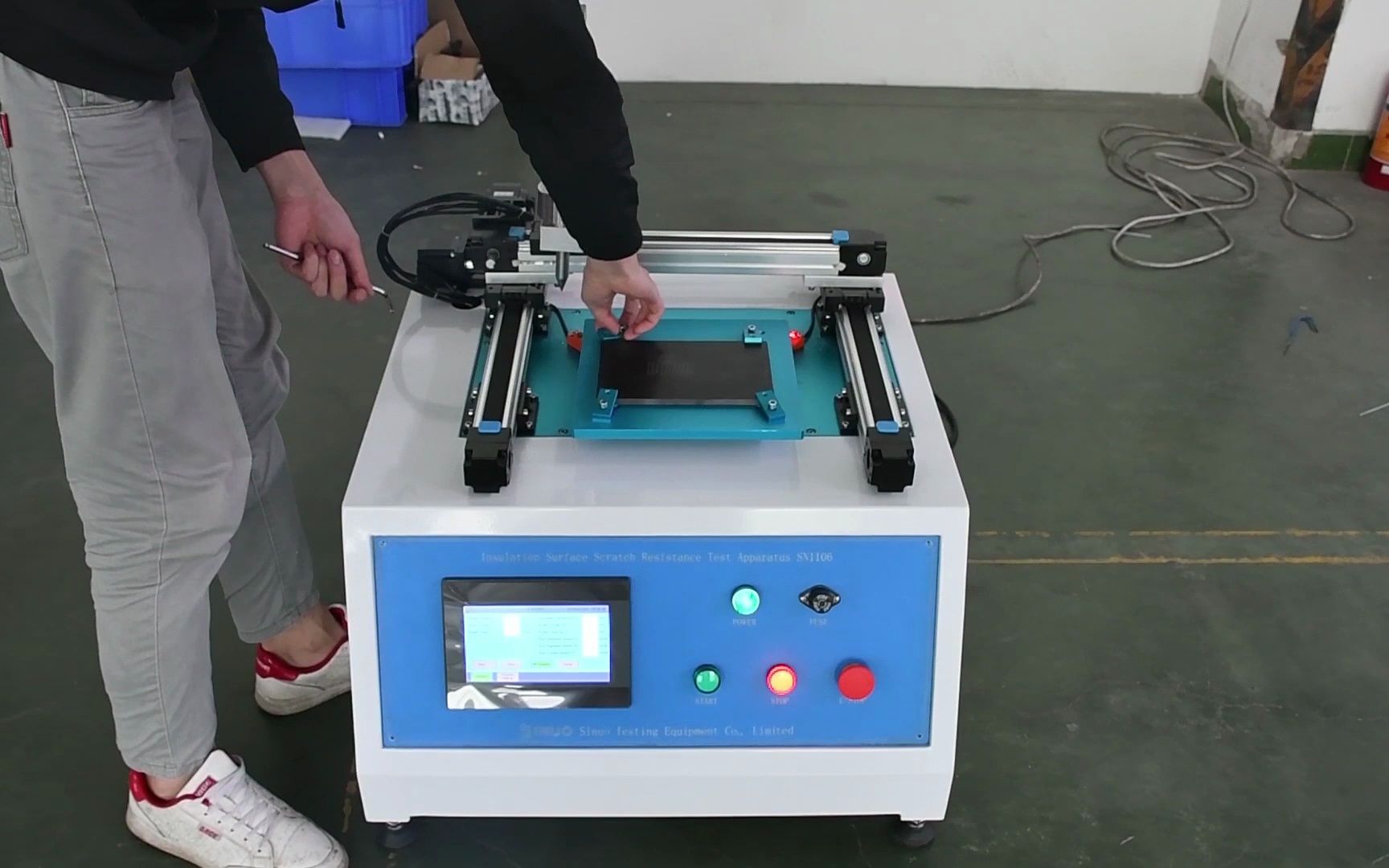 IEC 60335-1 条款21.2 划痕试验