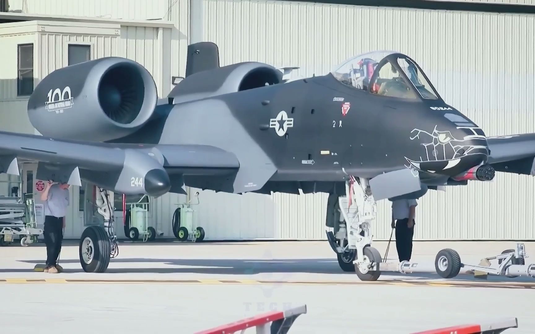 美国空军刚刚测试了全新黑蛇A-10疣猪‎! ! !