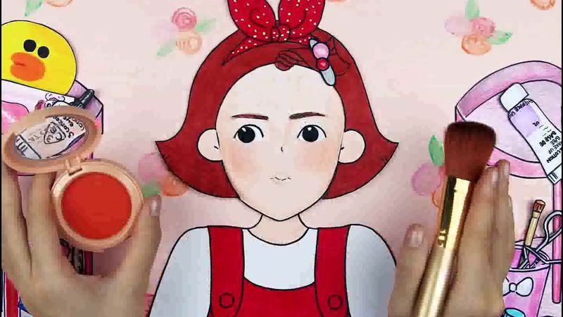 定格动画:小女孩在化妆啊