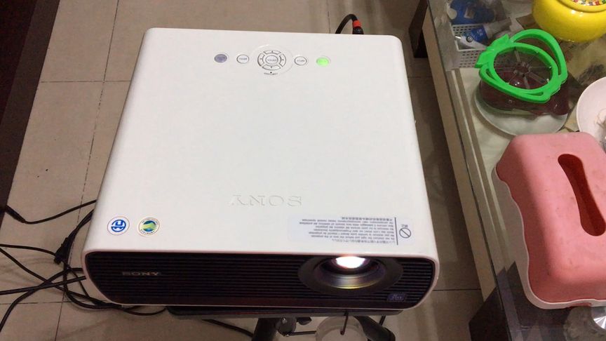 9成新日本SONY索尼EX130投影仪投影机,效果非常好