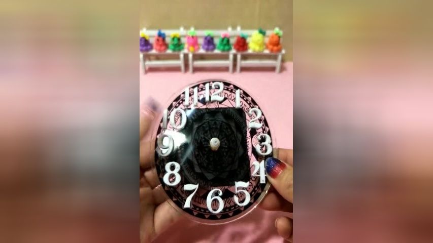 神奇了,在家自己可以手工做一个可以转动的钟表