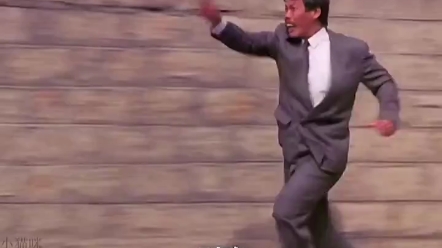 经典片段爆笑场面 "危险动作切勿模仿 "