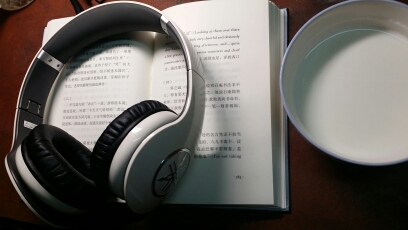 韦青和它想读的书 