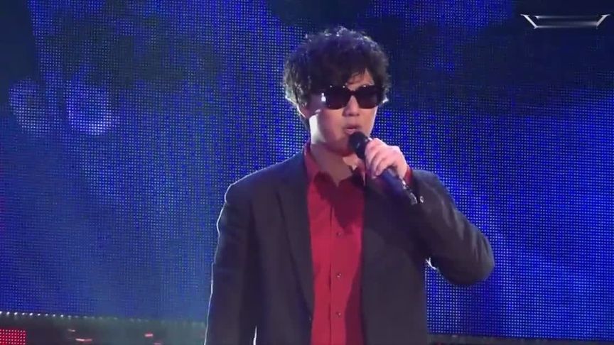 林俊杰最近翻唱很火的一首歌,原唱也好听哭了