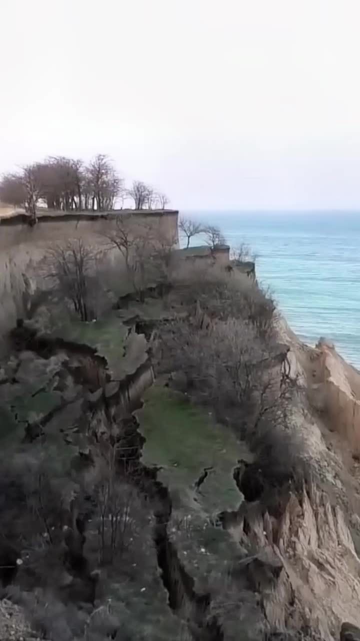 海洋侵蚀陆地敬畏大自然的力量带着看世界大自然的鬼斧神工跟着去旅行