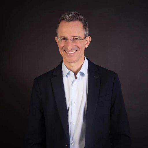 泰勒-本-沙哈尔教授 