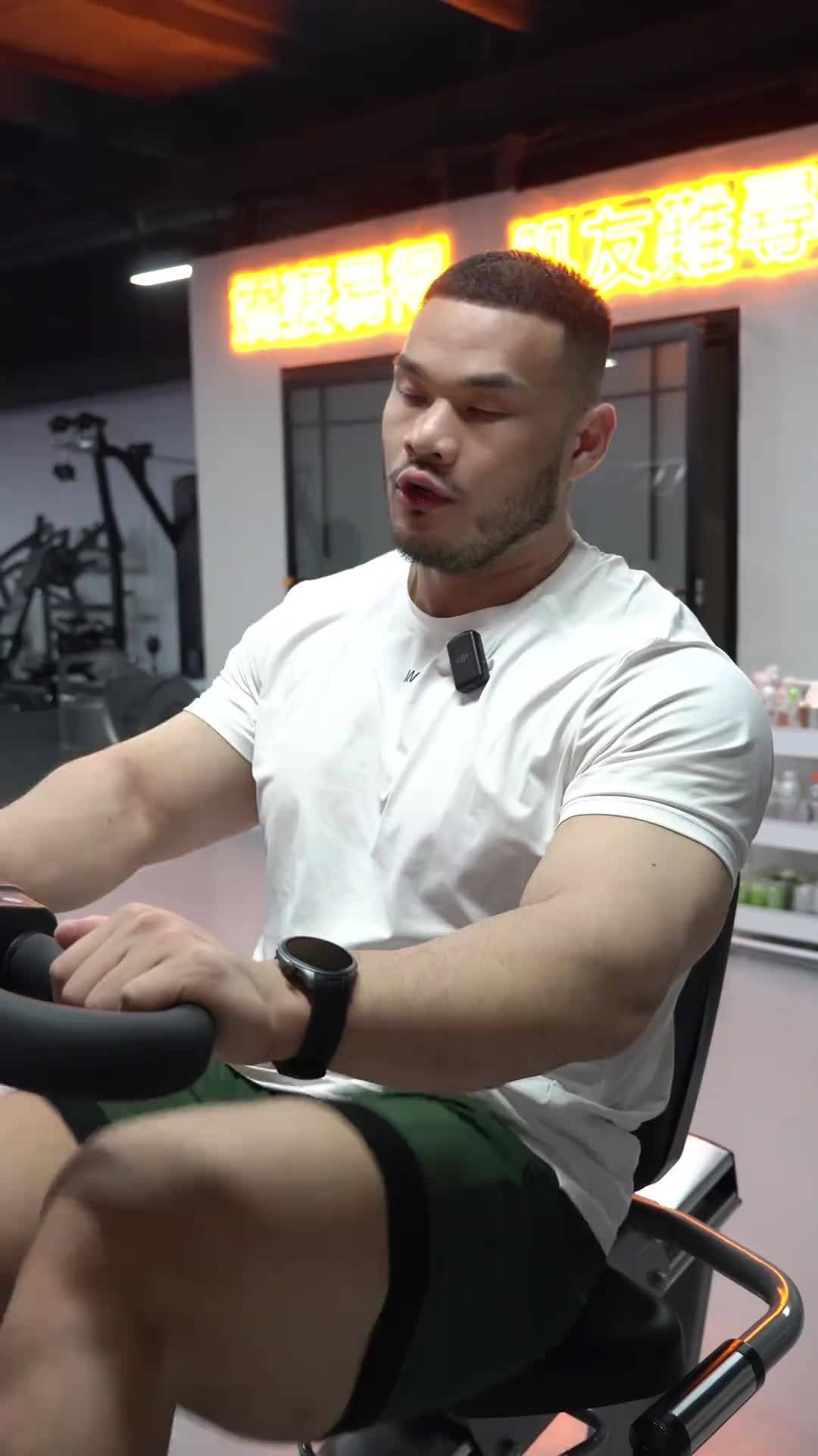 一款可以评估身体恢复状态的运动手表