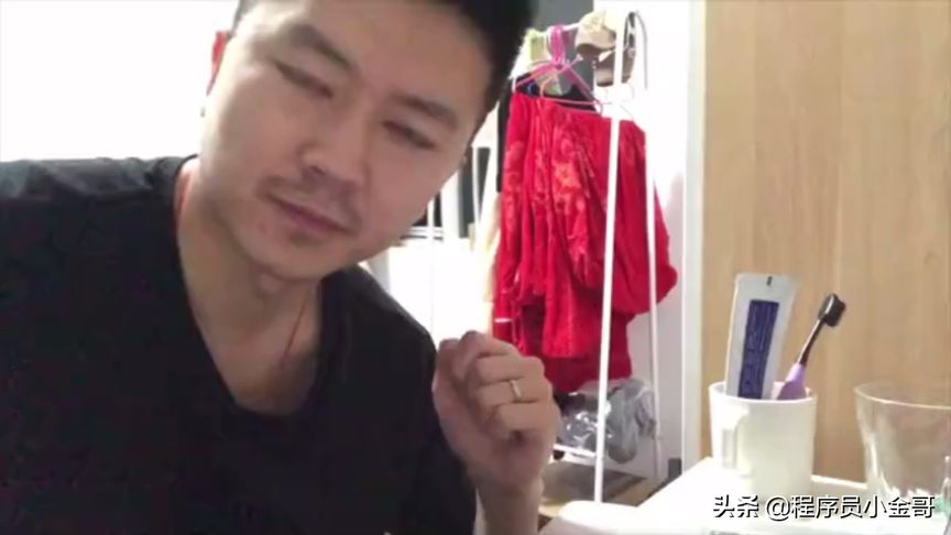 啥是软件开发,程序员弄的东西无处不在,说着说着,自己都想笑