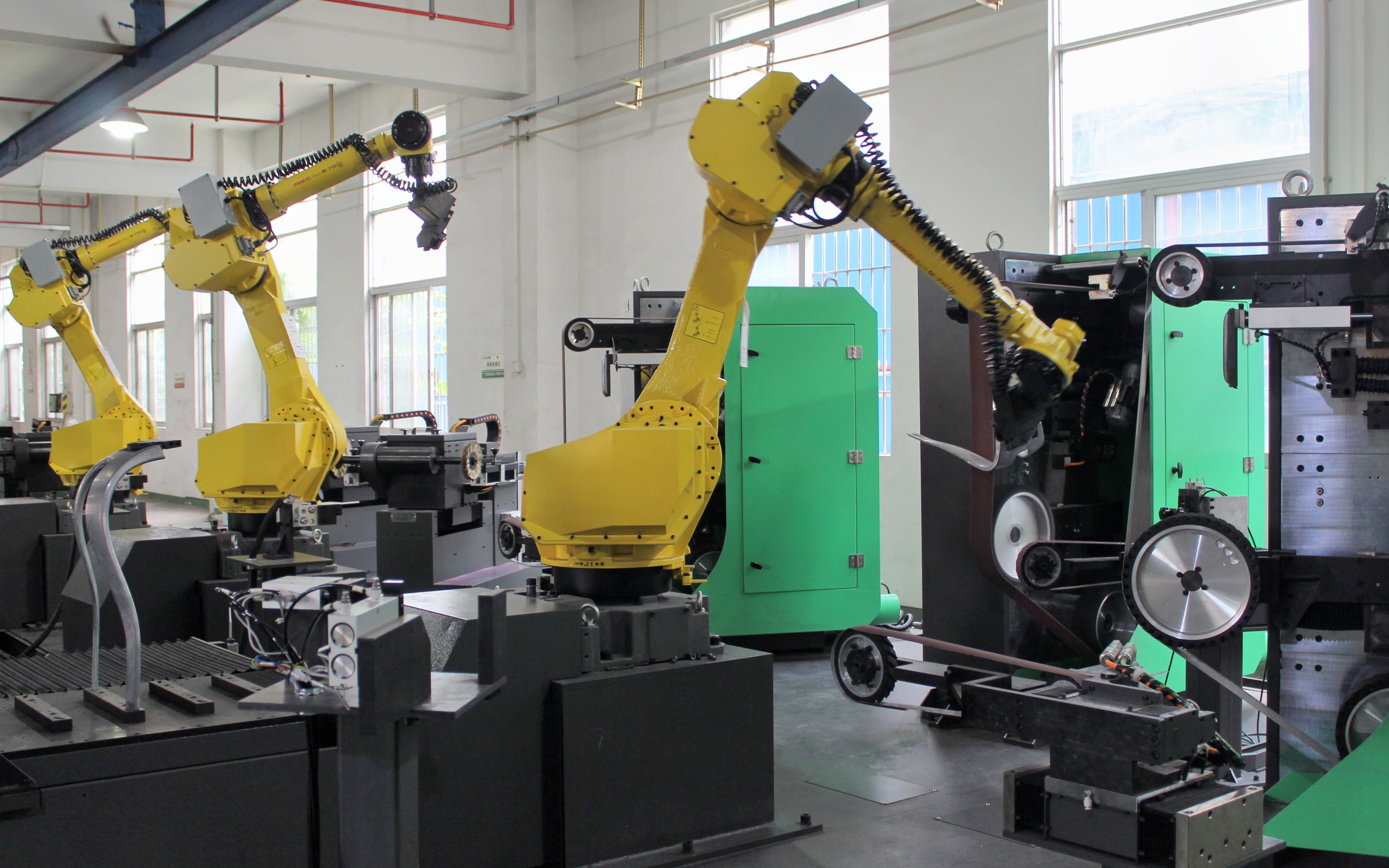 机器人应用:铝合金椅背支撑架打磨抛光