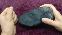 翡翠玉石实物讲解:翡翠的藓怎么分?藓对翡翠有什么危害?